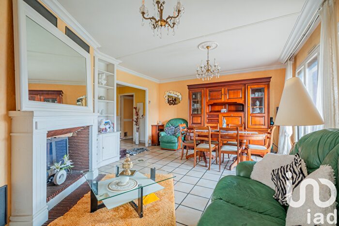 Appartement à vendre - Vinay - 5 pièces - 3 chambres