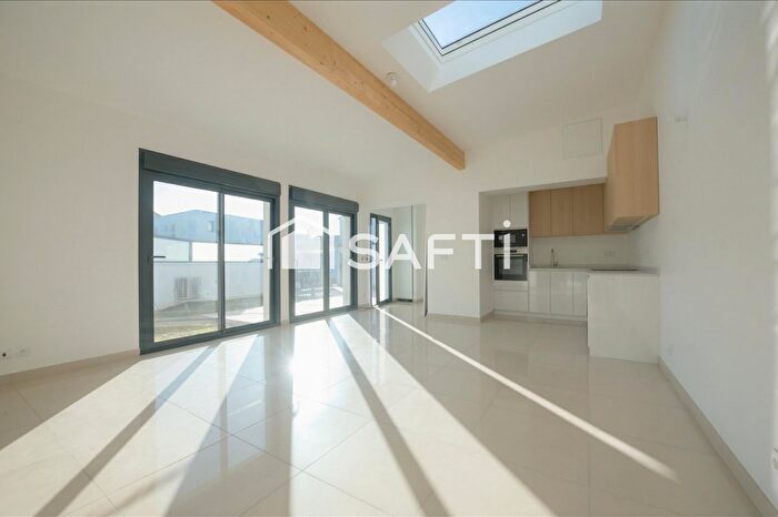 Maison à vendre - Saint-Maur-des-Fossés, Adamville - 4 pièces - 3 chambres