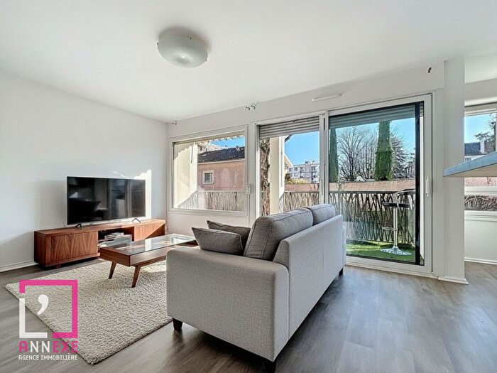 Appartement à vendre - Fontaines-sur-Saône - 4 pièces - 2 chambres