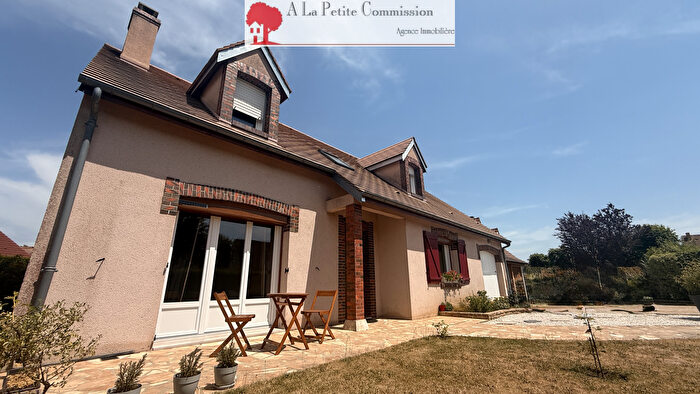 Maison 6 pièces à vendre à Nogent-le-Phaye