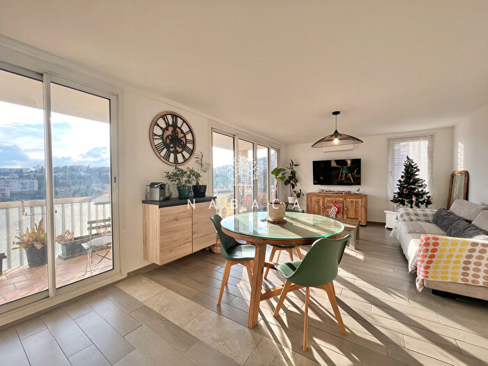 Appartement à vendre - Grasse, Gare - 4 pièces - 3 chambres