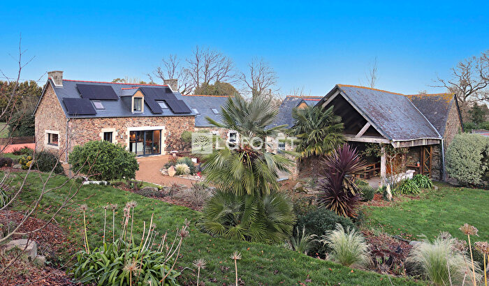 Maison à vendre - Gommenech - 6 pièces - 5 chambres