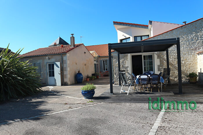 Maison à vendre - La Jarrie - 7 pièces - 4 chambres