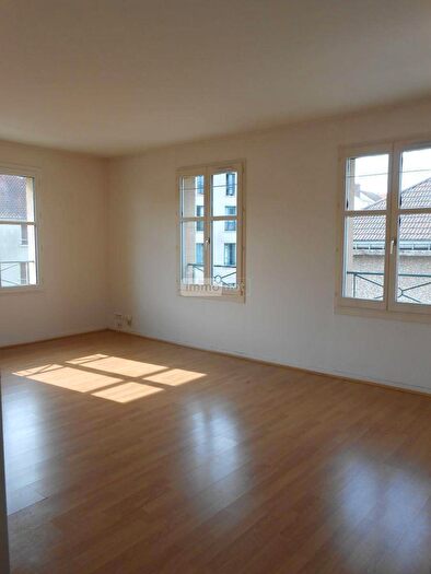 Appartement à louer - Gate Vigne, Mantes-la-Jolie - 2 pièces - 1 chambre