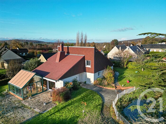 Maison à vendre - Saint-Symphorien-le-Valois - 6 pièces - 5 chambres