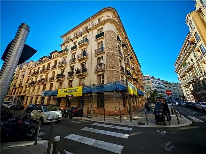 Appartement 3 pièces à vendre - Nice, Carabacel