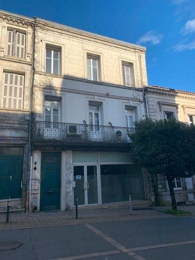 Champ de Mars-Bussatte-Victor Hugo, Angoulême - Appartement 1 pièce à louer