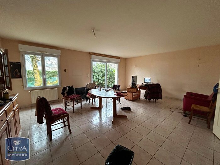 Maison à louer - Angers, Saint-Serge, Ney, Chalouère - 6 pièces - 4 chambres