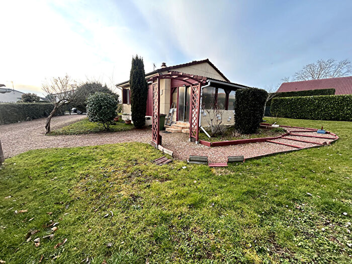 Maison à vendre - Magny-Cours - 2 pièces - 1 chambre