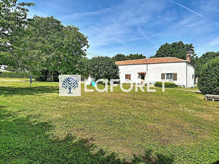 Maison 4 pièces à Glénay, à vendre