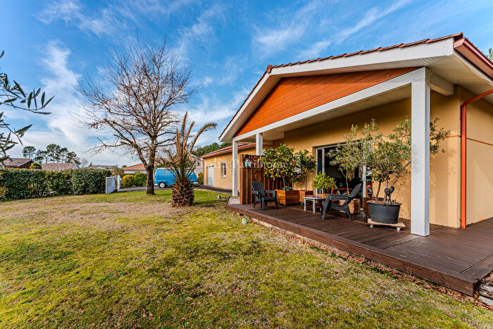 Maison à vendre - Sanguinet - 6 pièces - 3 chambres