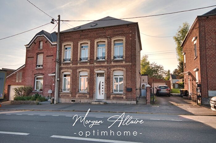 Maison 9 pièces à vendre à Avesnes-sur-Helpe