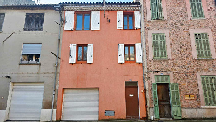 Maison à vendre - Gonfaron - 6 pièces - 4 chambres