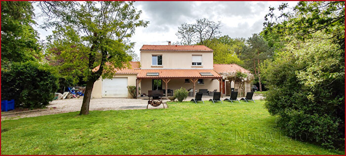 Maisons à vendre et appartements à louer - 1