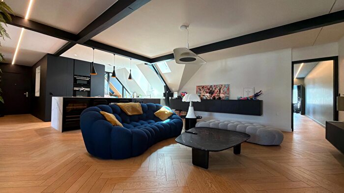 Appartement 5 pièces à vendre à Strasbourg, Tribunal, Les Halles, Poincaré