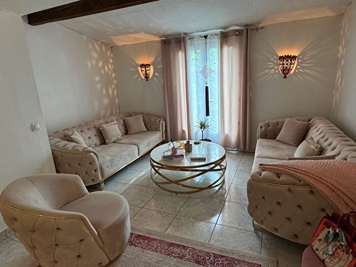 Maison à vendre - Saint-Dizier, Kennedy - 9 pièces - 4 chambres