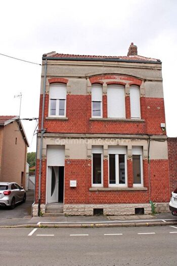 Esward, Cambrai - Maison 5 pièces à louer