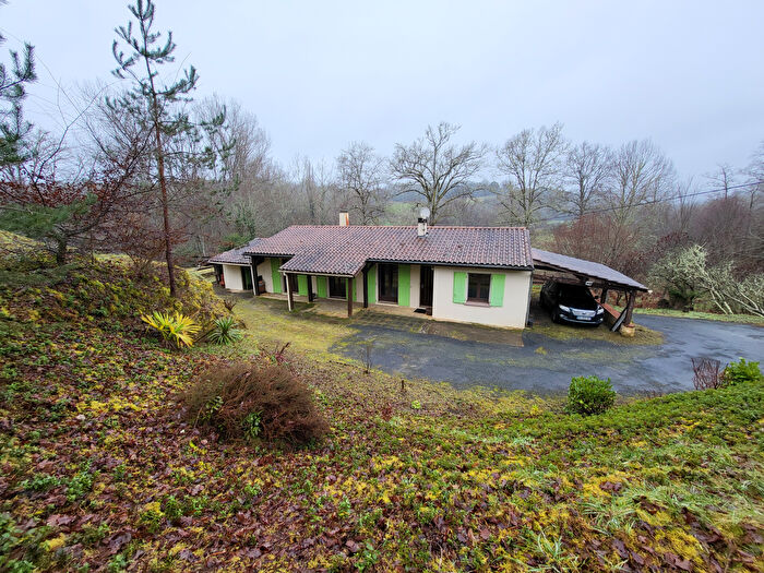 Maison à vendre - Prats-de-Carlux - 4 pièces - 3 chambres