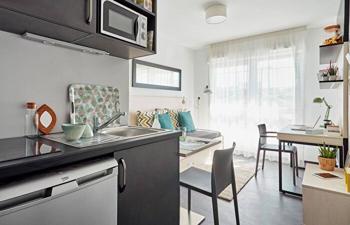 Appartement à louer - Palmer, Cenon - 1 pièce