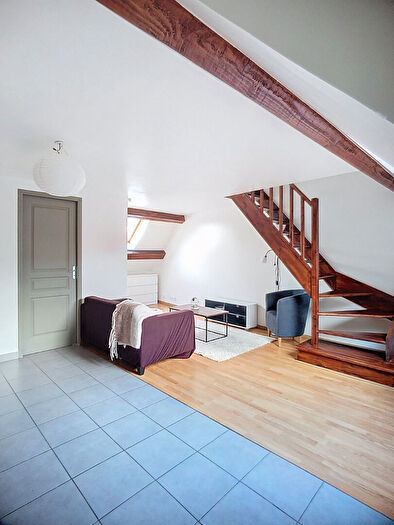 Appartement à louer - Étampes, Saint-Martin, Saint-Gilles - 1 pièce