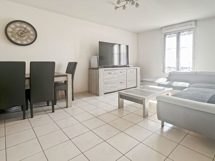 Appartement à vendre - Montlhéry - 3 pièces - 2 chambres