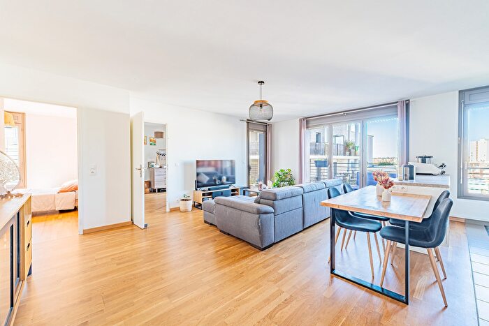 Appartement à vendre - Nanterre, Chemin de lîle - 3 pièces - 2 chambres