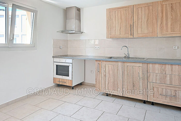 Appartement 3 pièces à Cogolin, Radasse, Faucon, à vendre