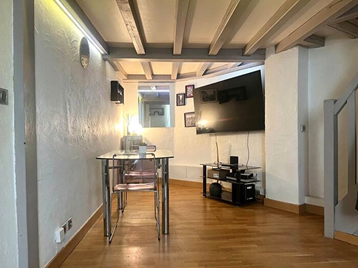 Appartement à louer - Hoche-Friedland, Paris ème arrondissement - 2 pièces