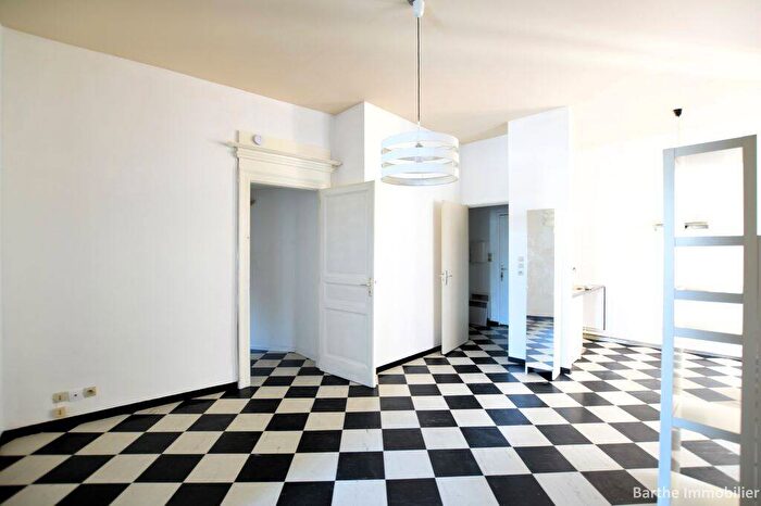 Vieux Gaillac : Appartement 2 pièces à louer