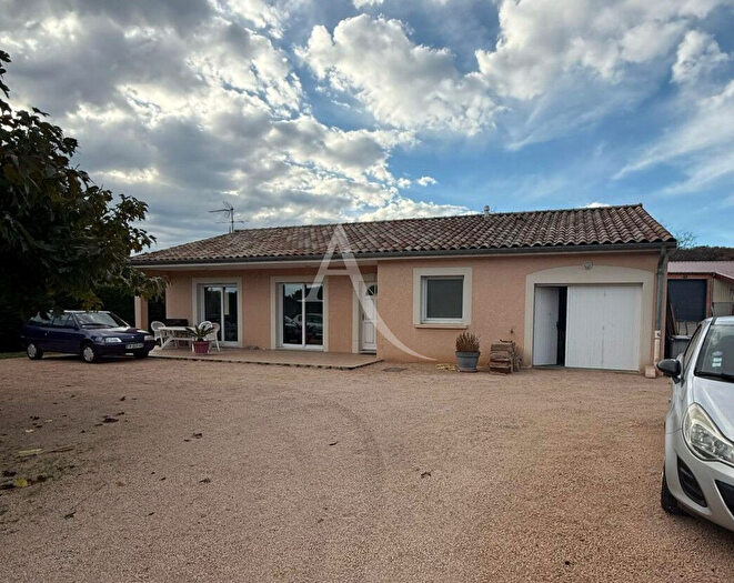 Maison à vendre - Azé - 4 pièces - 3 chambres