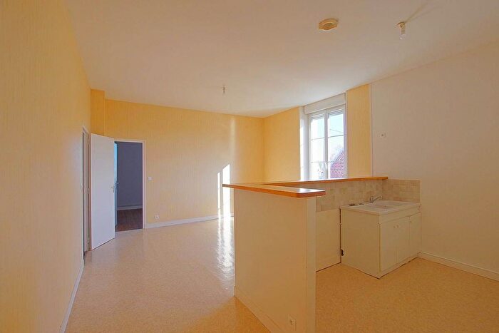 Appartement à louer - Nesle - 3 pièces - 2 chambres