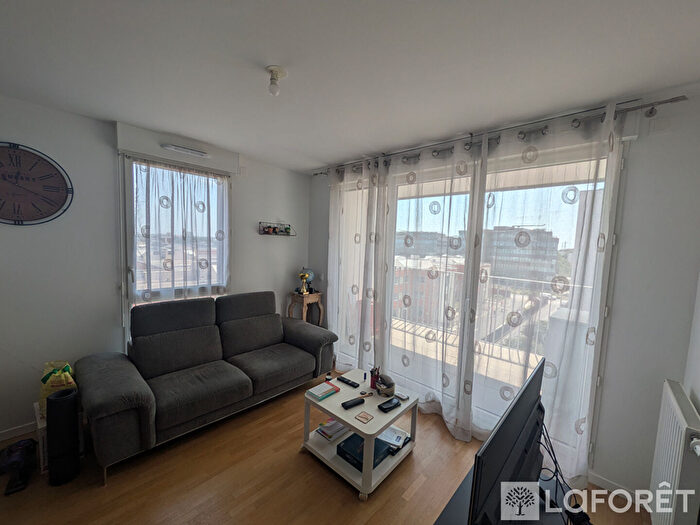 Massy, Atlantis, Champs Ronds : Appartement 2 pièces à louer