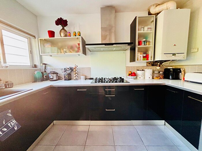 Maison à vendre - Hendaye, Lissardy - 6 pièces - 5 chambres