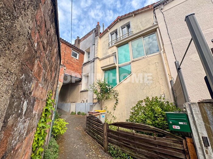 Maison à vendre - Cholet, Lorraine - 4 pièces - 2 chambres