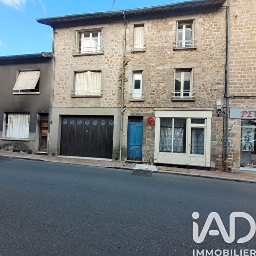Maison à vendre - Peyrat-le-Château - 10 pièces - 7 chambres
