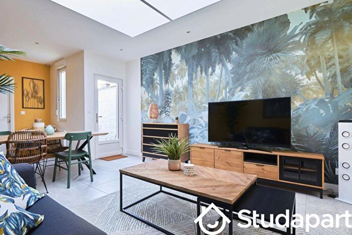 Appartement à louer - Moulins, Lille - 1 pièce - 1 chambre