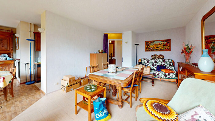 Appartement 4 pièces à Échirolles, Villeneuve, à vendre
