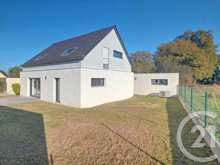 Maison à vendre - Noyalo - 5 pièces - 4 chambres