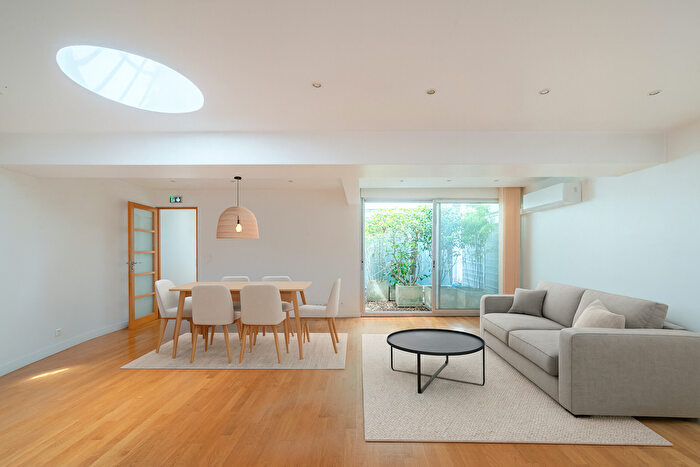 Appartement 5 pièces à Paris 15ème, Georges Brassens, à vendre