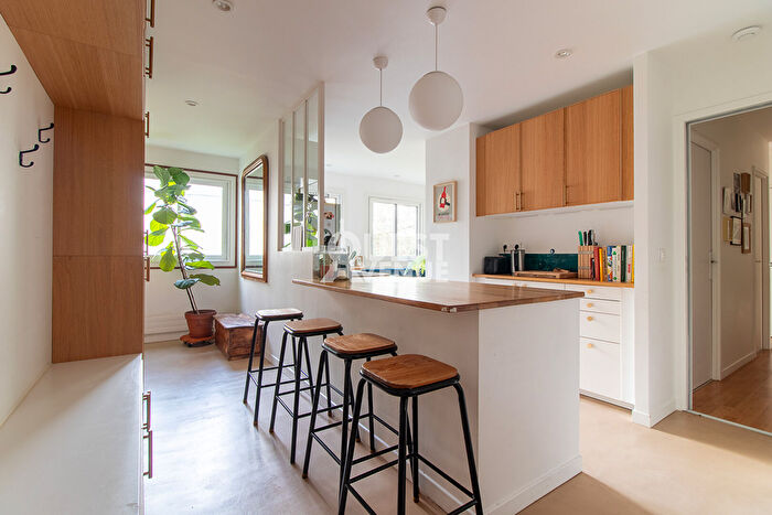 Appartement à vendre - Paris e , Secrétan, Jaurès - 4 pièces - 3 chambres