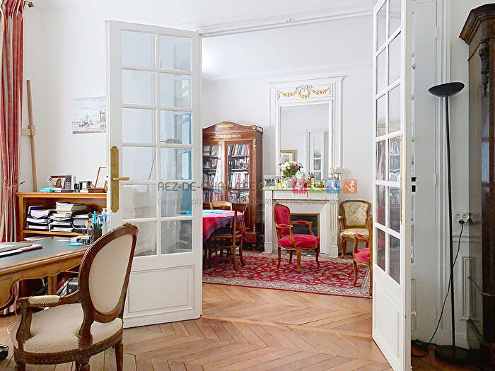 Paris 15ème, Cambronne, Garibaldi - Appartement 4 pièces à vendre