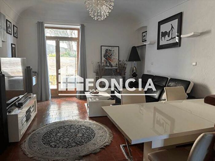 Maison à louer - Villeneuve-de-Berg - 4 pièces - 3 chambres