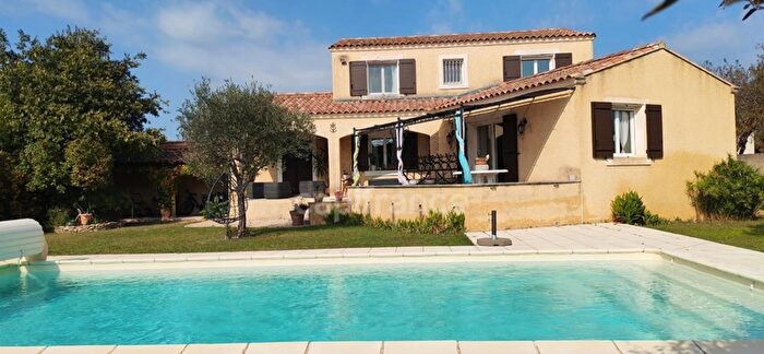 Maison à vendre - Fontvieille - 7 pièces - 5 chambres