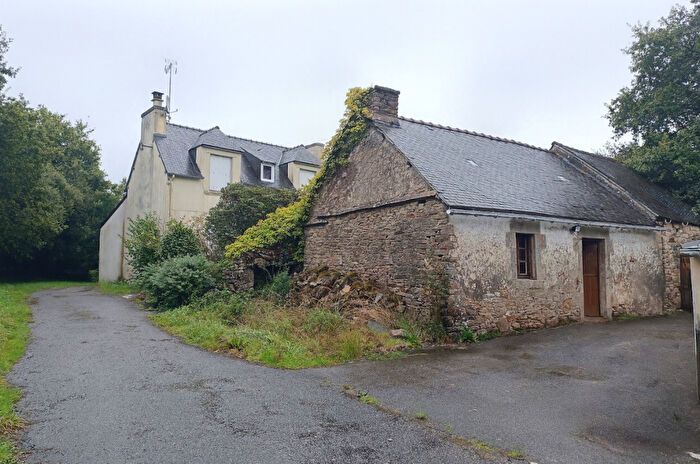 Maison à vendre - Laz - 5 pièces - 3 chambres