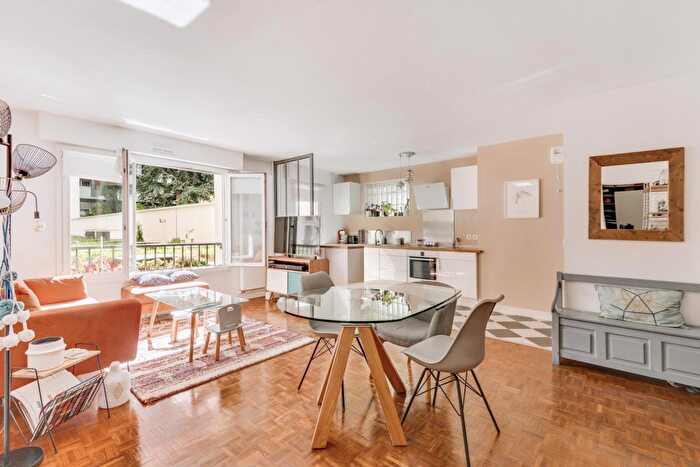 Paris 18ème, Grandes Carrières, Clichy - Appartement 3 pièces à vendre