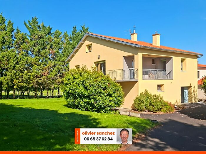 Maison à vendre - La Sauvetat - 8 pièces - 5 chambres