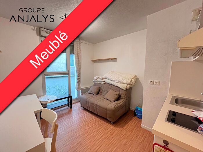 Appartement à louer - Villeurbanne, Charmettes - 1 pièce