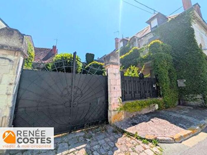 Maison 10 pièces à Bléré, à vendre