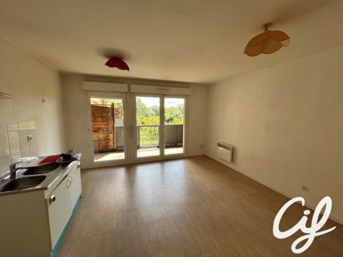 La Roche-sur-Yon, Pentagone, Pont-Morineau : Appartement 1 pièce à vendre
