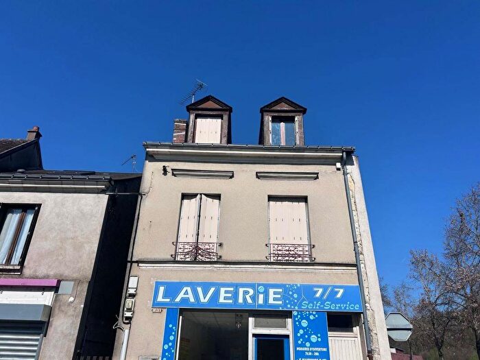 Appartement à louer - Château-Renault - 2 pièces - 1 chambre